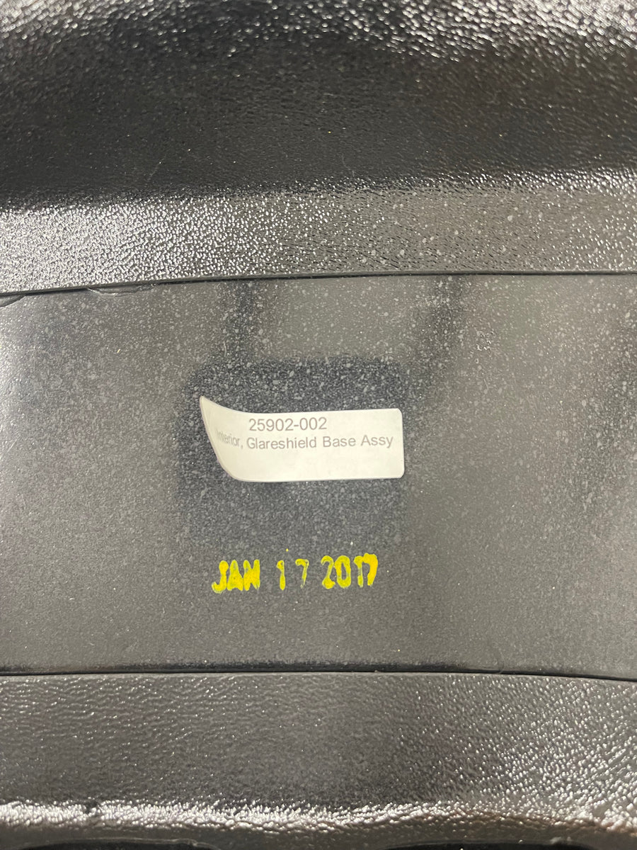 Glareshield P/N 25902-002 – Lone Mountain Aircraft