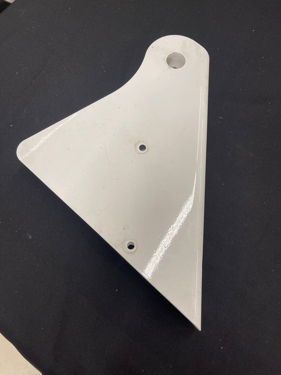 Flap Hinge Fairing Inboard P/N 16892-003 – Lone Mountain Aircraft