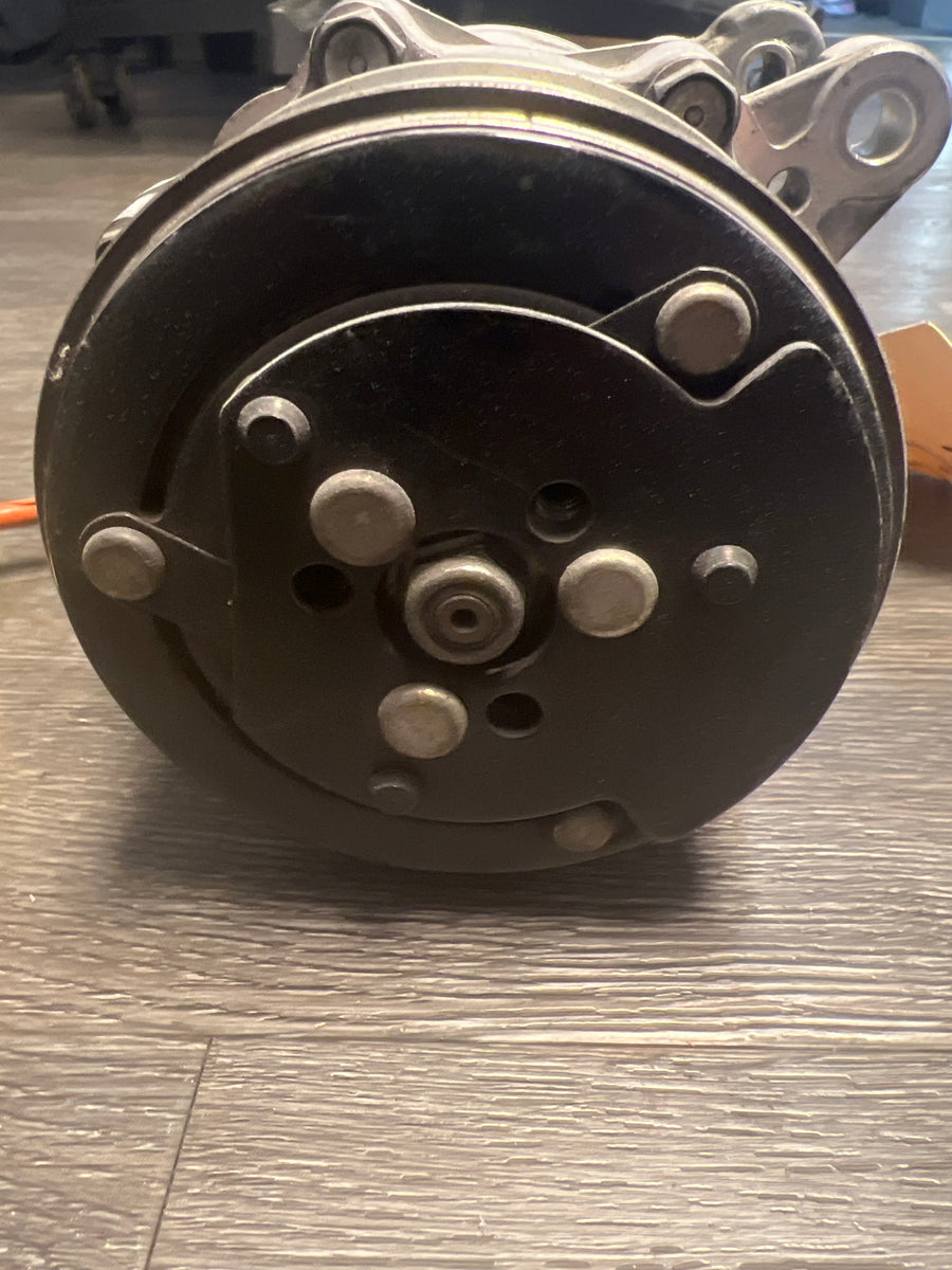 AC Compressor Assy 28V P/N 21119-304 – Lone Mountain Aircraft