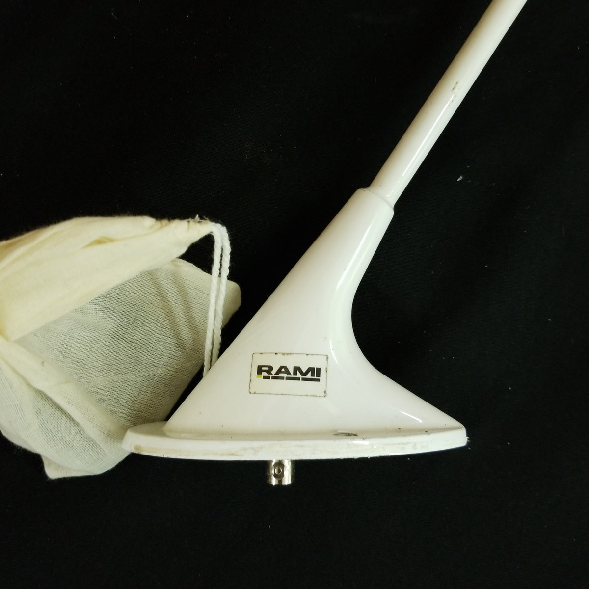 Rami VHF Antenna 12740-004 – Lone Mountain Aircraft