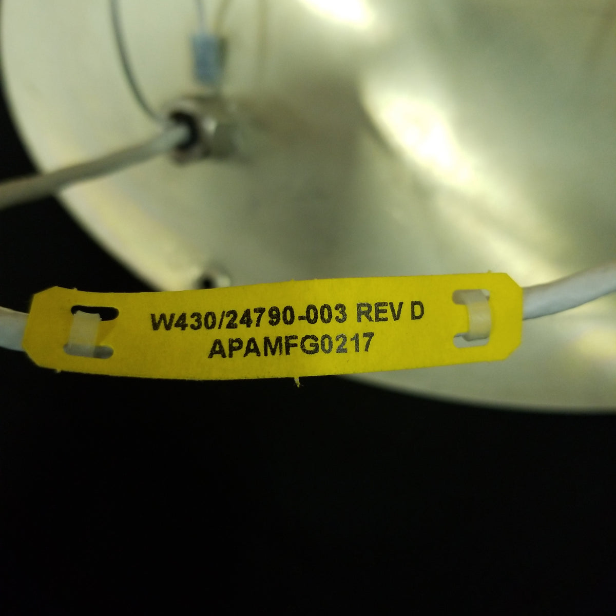 OAT Sensor 24790-003 – Lone Mountain Aircraft